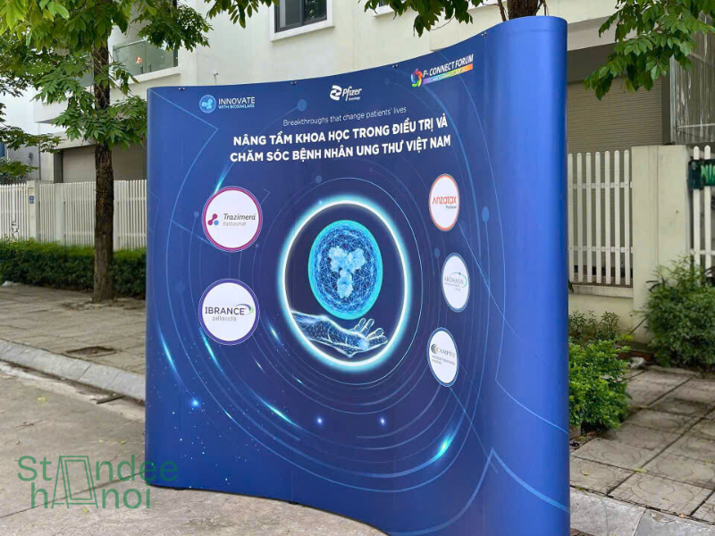Backdrop di động là gì? Ứng dụng của backdrop trong sự kiện - Standee ...